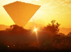 Upside Down Pyramid Meaning: Importance Of Inverted Pyramid