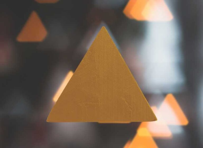 Triangle Meaning Spiritual: Triangle Symbolism Spiritual